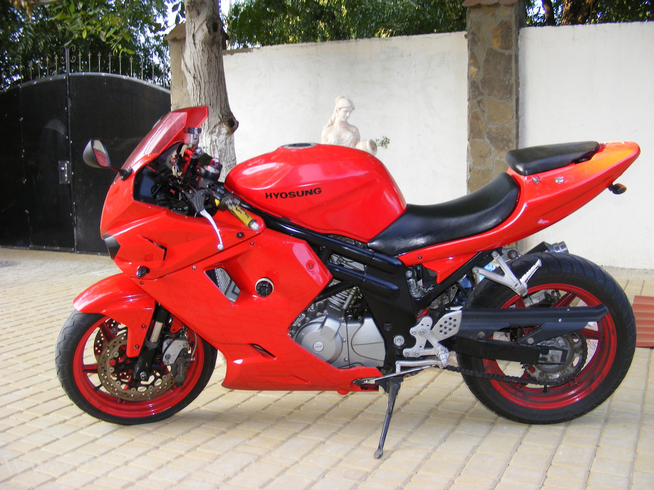 Мотоцикл - Hyosung GTR 650 - 4500 USD (Торг) - Продана мототехніка ...